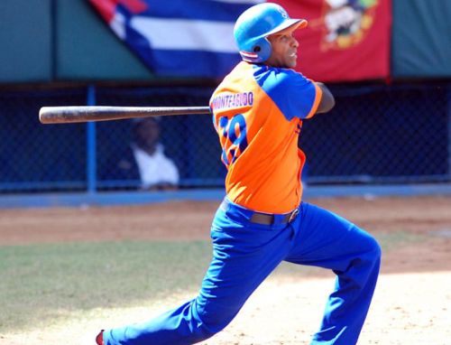 Out 27: Liván Monteagudo, un “gallo” con tres jonrones • Trabajadores