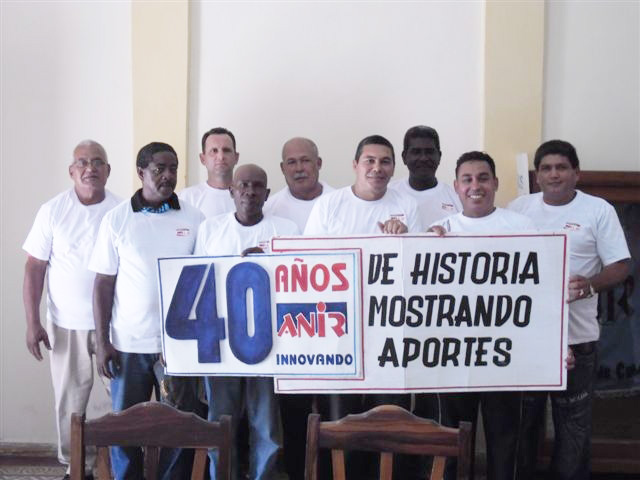 Santiago de Cuba exhibe inventivas en Expo Anir 2016 • Trabajadores