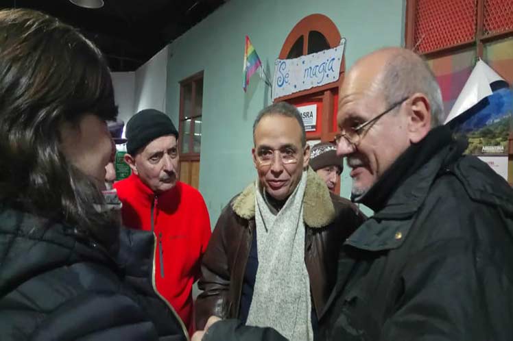 Che Has Not Died, Says Cuban Hero Antonio Guerrero • Trabajadores