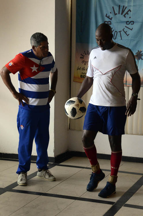 Súper Erick (+ Fotos) • Trabajadores