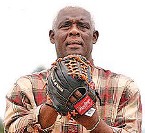 Javier Gálvez: “A la Serie Nacional no se va aprender” • Trabajadores