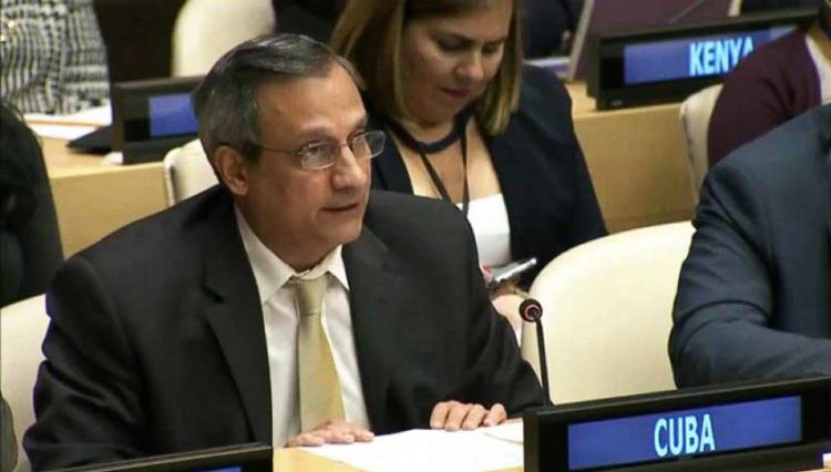 Fallece embajador Rodolfo Reyes Rodríguez • Trabajadores