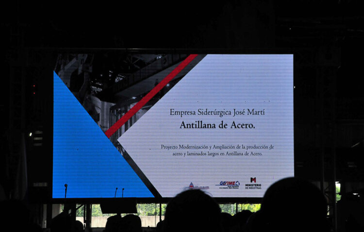 Antillana de Acero: retorna el quehacer productivo (+Fotos) • Trabajadores