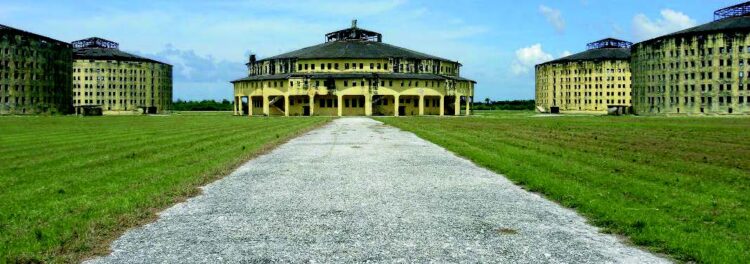 Conjunto Monumental Presidio Modelo: Miradas al futuro • Trabajadores