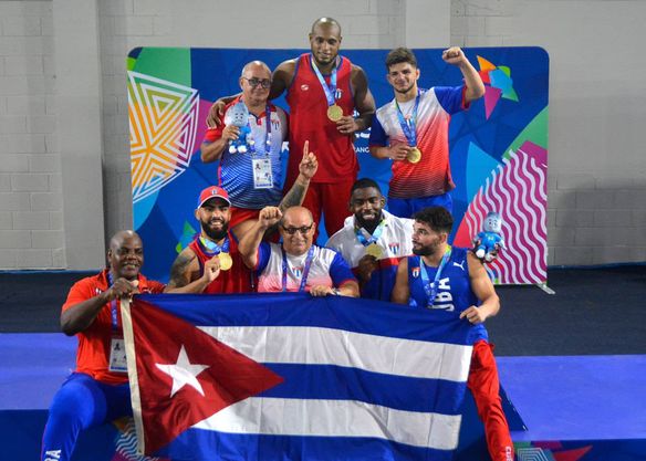San Salvador 2023: La lucha greco “bateó” para mil • Trabajadores