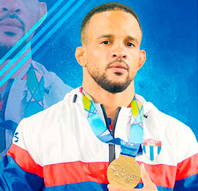 Voces desde el podio: El reposo del guerrero • Trabajadores