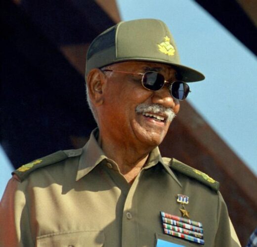 El recuerdo entrañable del Comandante Juan Almeida Bosque. • Trabajadores