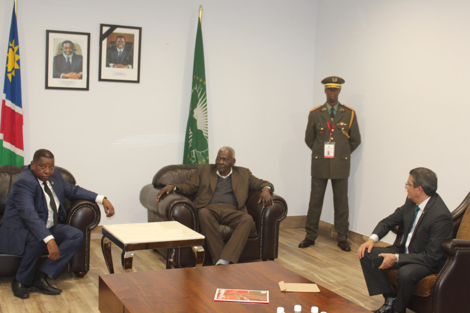 Arriba Esteban Lazo a Namibia para asistir al funeral de Estado de Hage ...