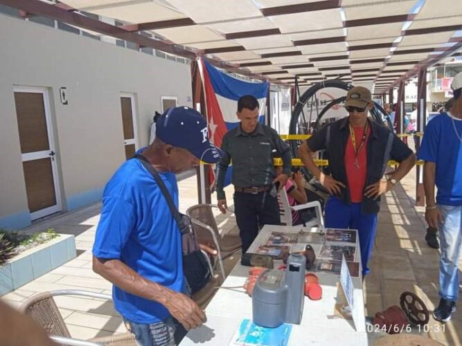 Expo-ANIR Soluciones Cuba: Ingenio y soluciones de la mano • Trabajadores