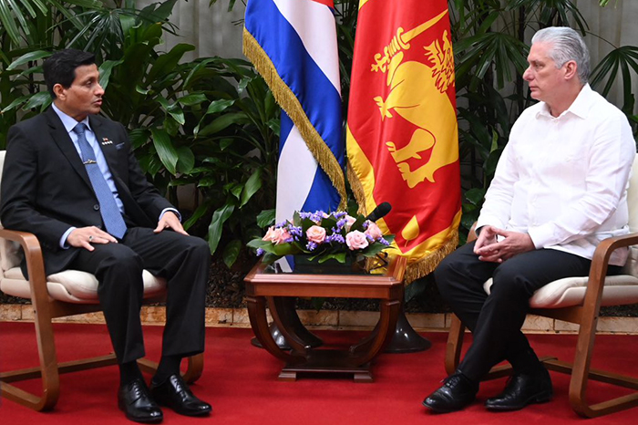 Presidente cubano recibió a embajador de Sri Lanka • Trabajadores