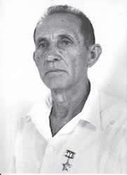 Gelacio Hidalgo Soayero, Héroe inspirador • Trabajadores