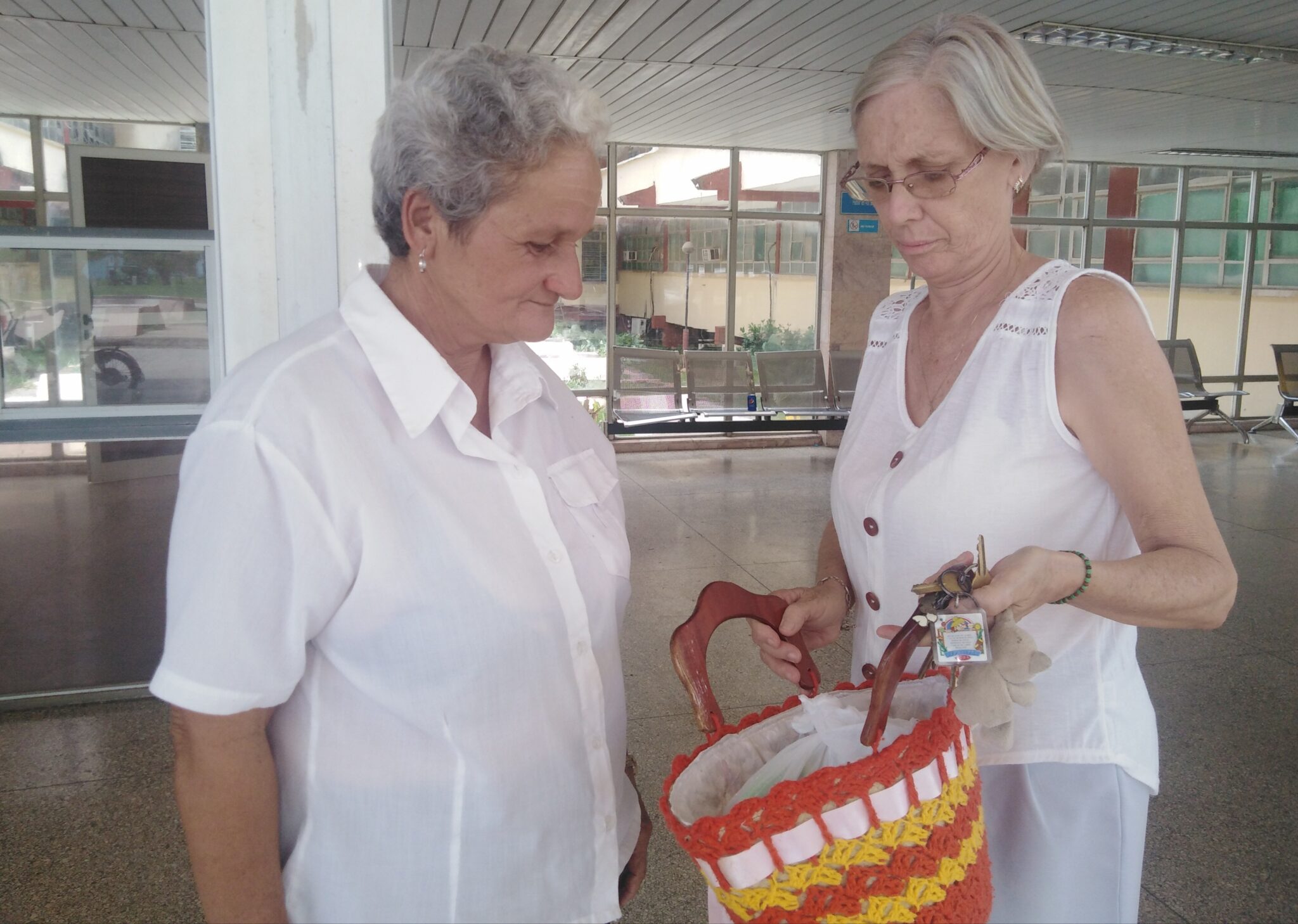 El caso inconcluso: injusticia laboral • Trabajadores