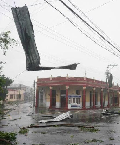 La furia de Ian, la fuerza de Pinar • Trabajadores